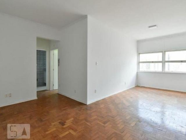 Apartamento à Venda Centro, 1 Quarto, 62 m2