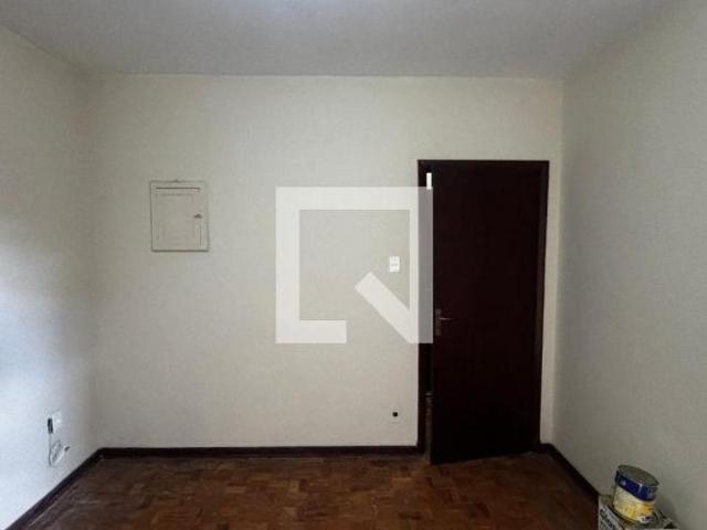Apartamento à Venda Centro, 1 Quarto, 70 m2