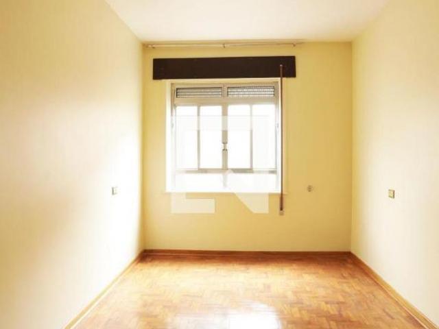 Apartamento à Venda Centro, 1 Quarto, 74 m2