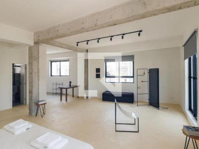Apartamento à Venda Centro, 1 Quarto, 74 m2