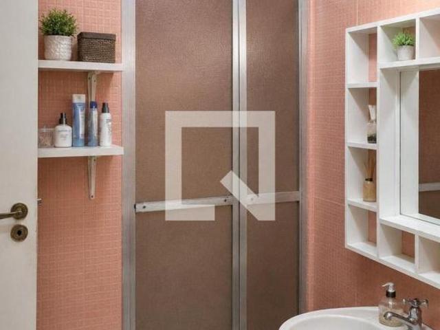 Apartamento à Venda Centro, 1 Quarto, 74 m2