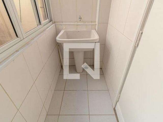 Apartamento à Venda Centro, 1 Quarto, 76 m2