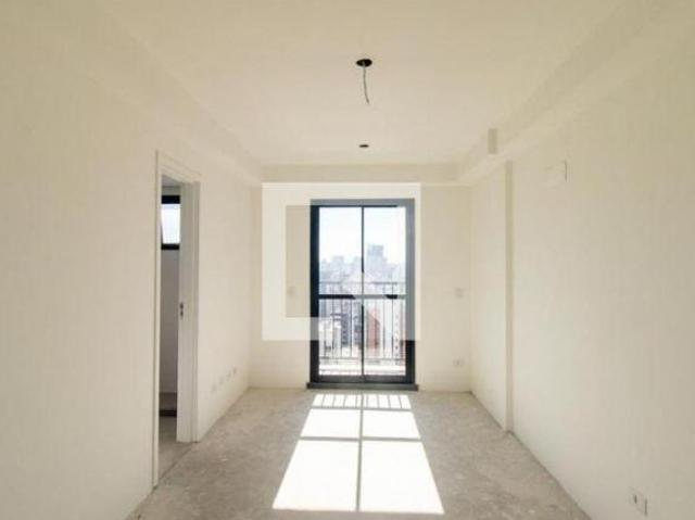 Apartamento à Venda Centro, 1 Quarto, 21 m² Curitiba