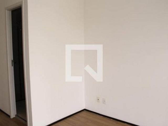 Apartamento à Venda Centro, 1 Quarto, 24 m2