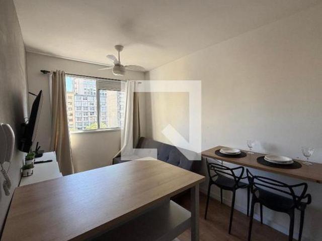 Apartamento à Venda Centro, 1 Quarto, 26 m2