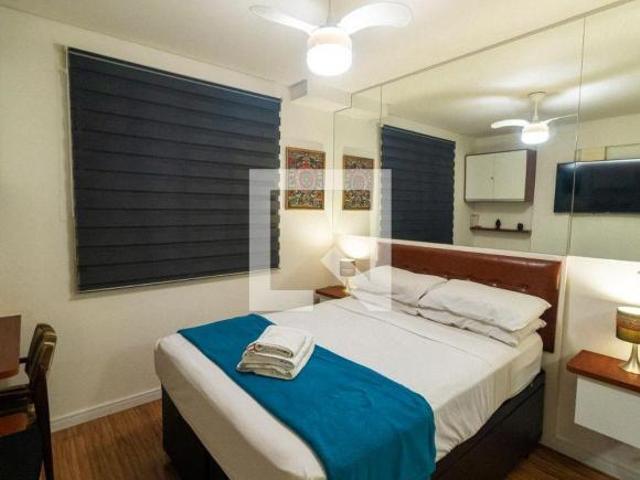 Apartamento à Venda Centro, 1 Quarto, 28 m2