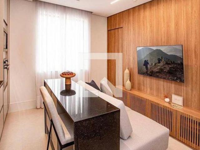Apartamento à Venda Centro, 1 Quarto, 33 m2