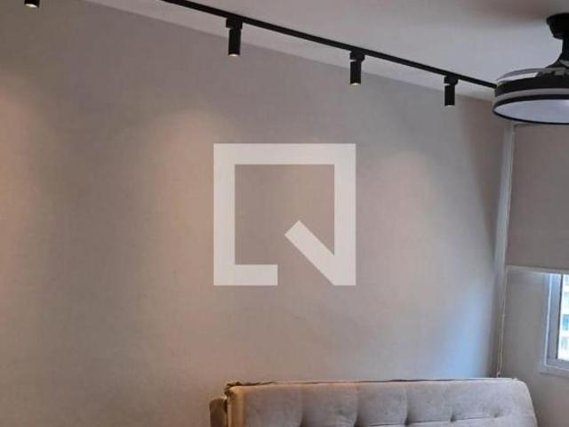 Apartamento à Venda Centro, 1 Quarto, 30 m2