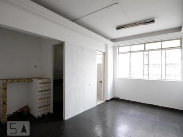 Apartamento à Venda Centro, 1 Quarto, 30 m2