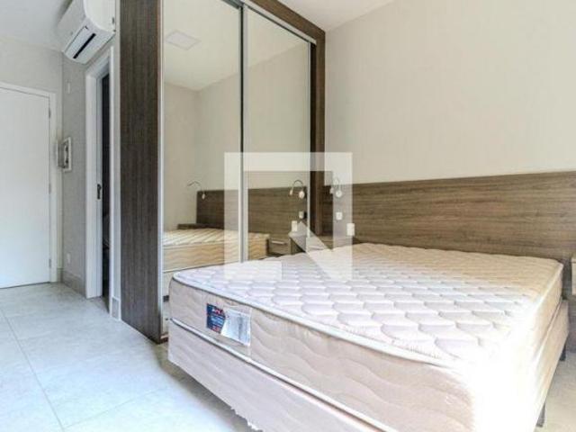 Apartamento à Venda Centro, 1 Quarto, 31 m2
