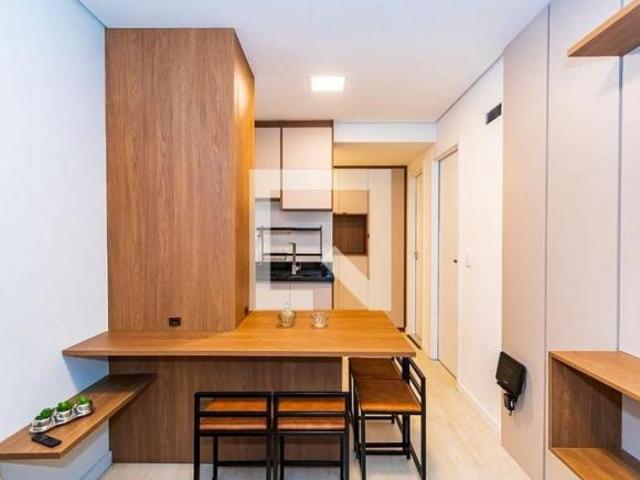 Apartamento à Venda Centro, 1 Quarto, 32 m² Curitiba