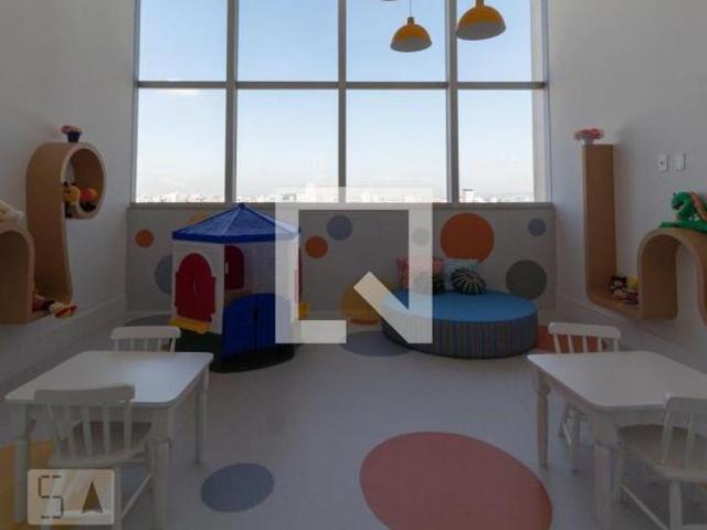 Apartamento à Venda Centro, 1 Quarto, 37 m2