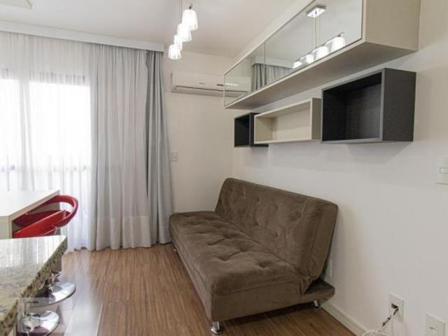 Apartamento à Venda Centro, 1 Quarto, 34 m² Curitiba