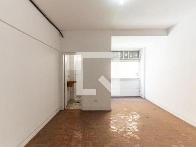 Apartamento à Venda Centro, 1 Quarto, 36 m2