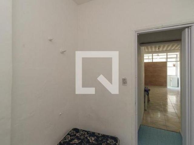 Apartamento à Venda Centro, 1 Quarto, 36 m2
