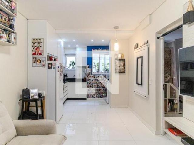 Apartamento à Venda Centro, 1 Quarto, 39 m2