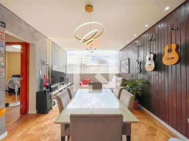 Apartamento à Venda Centro, 2 Quartos, 100 m2