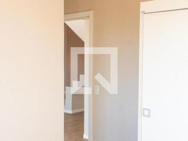 Apartamento à Venda Centro, 2 Quartos, 111 m2