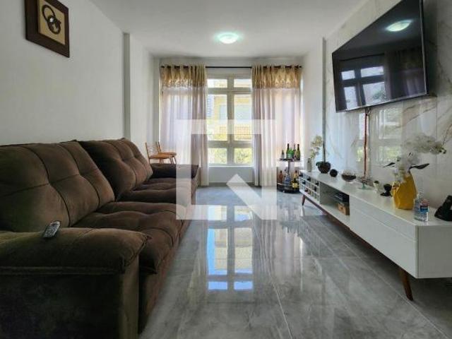 Apartamento à Venda Centro, 2 Quartos, 120 m2