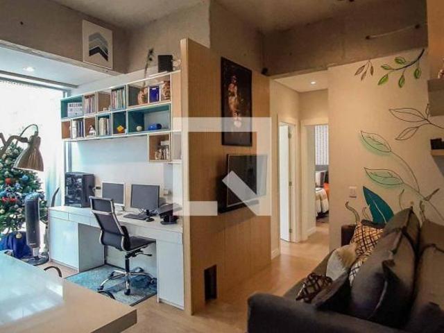 Apartamento à Venda Centro, 2 Quartos, 120 m2