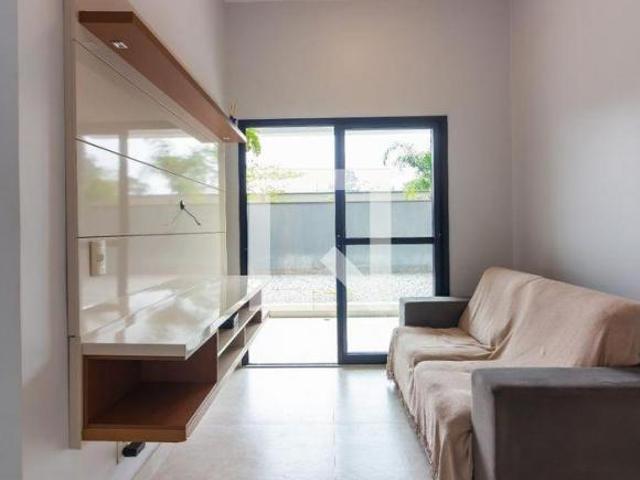 Apartamento à Venda Centro, 2 Quartos, 122 m2