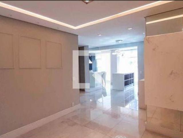 Apartamento à Venda Centro, 2 Quartos, 137 m2