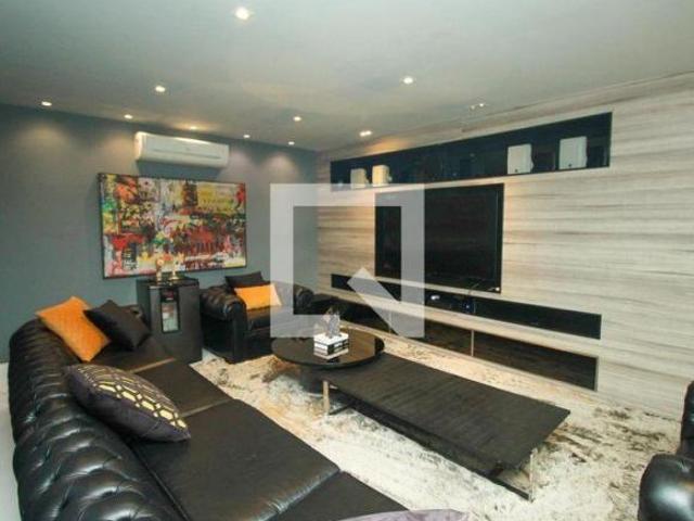 Apartamento à Venda Centro, 2 Quartos, 228 m² Santo André