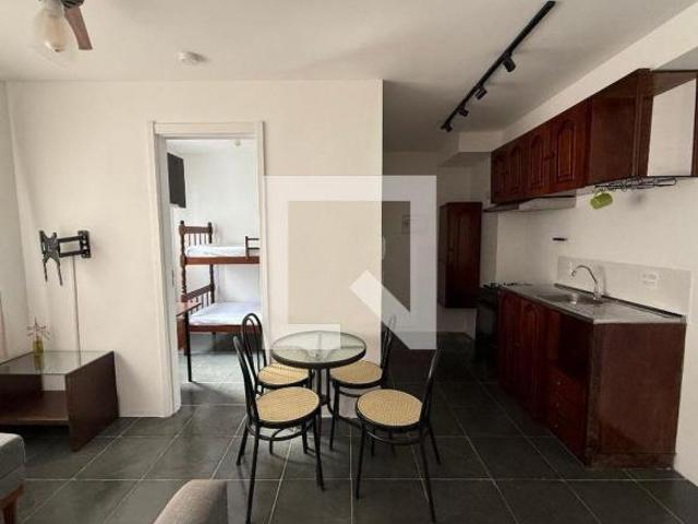 Apartamento à Venda Centro, 2 Quartos, 34 m2