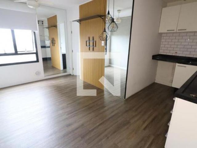 Apartamento à Venda Centro, 2 Quartos, 35 m2