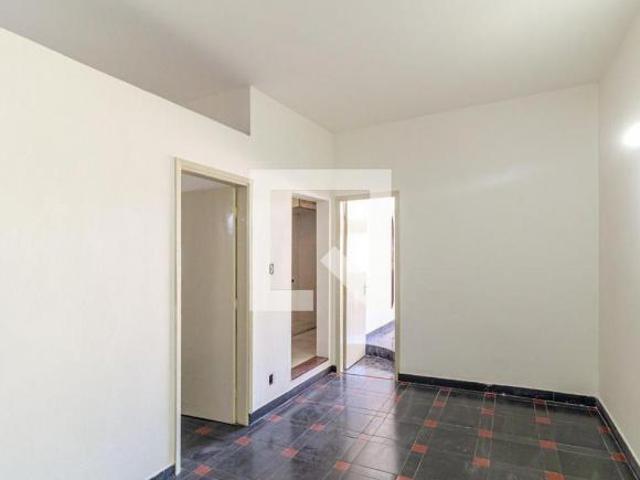 Apartamento à Venda Centro, 2 Quartos, 37 m2
