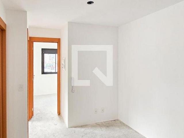 Apartamento à Venda Centro, 2 Quartos, 38 m2