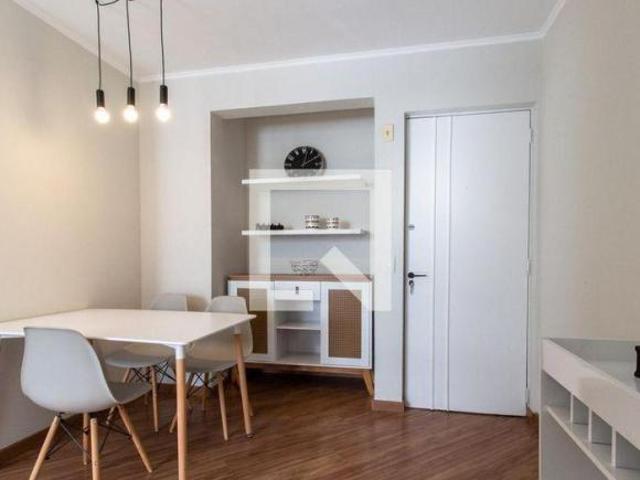 Apartamento à Venda Centro, 2 Quartos, 39 m² Curitiba