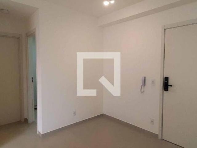 Apartamento à Venda Centro, 2 Quartos, 40 m2