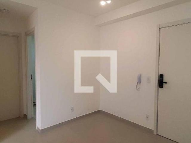 Apartamento à Venda Centro, 2 Quartos, 40 m2