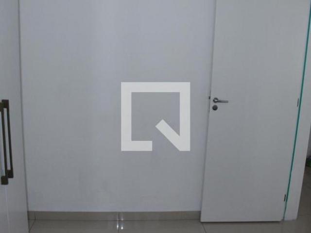 Apartamento à Venda Centro, 2 Quartos, 45 m2