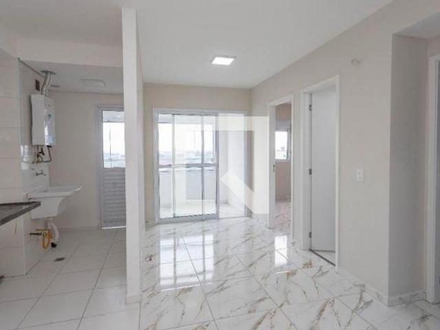 Apartamento à Venda Centro, 2 Quartos, 45 m2