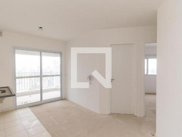 Apartamento à Venda Centro, 2 Quartos, 45 m2