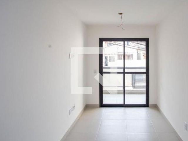Apartamento à Venda Centro, 2 Quartos, 46 m2