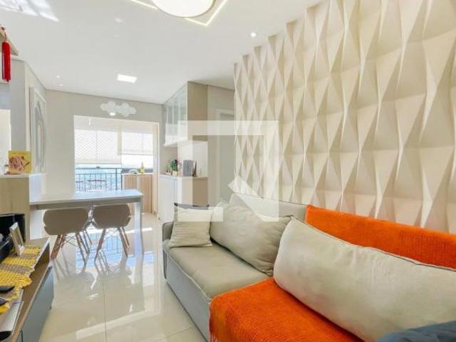 Apartamento à Venda Centro, 2 Quartos, 47 m2