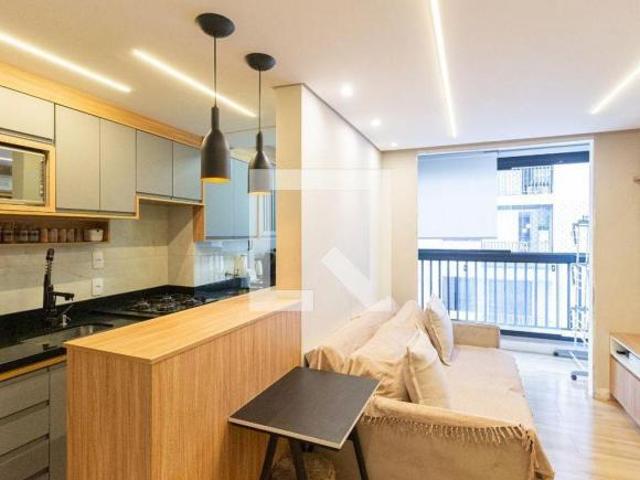 Apartamento à Venda Centro, 2 Quartos, 48 m2