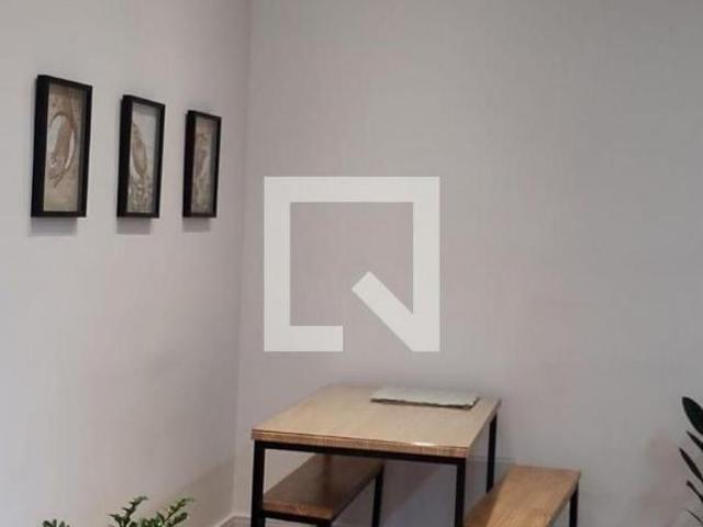 Apartamento à Venda Centro, 2 Quartos, 48 m2