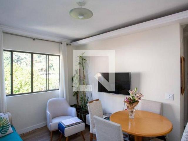 Apartamento à Venda Centro, 2 Quartos, 48 m2