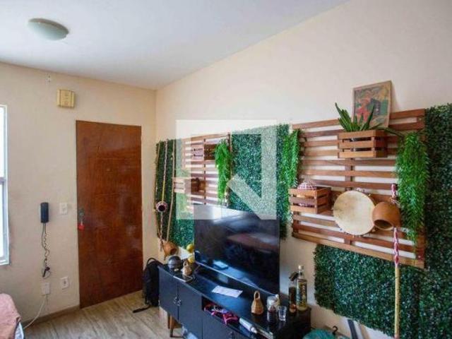 Apartamento à Venda Centro, 2 Quartos, 48 m2