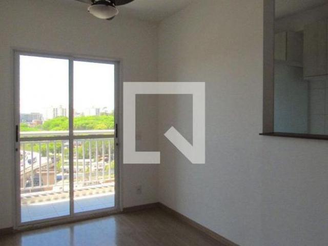 Apartamento à Venda Centro, 2 Quartos, 48 m2