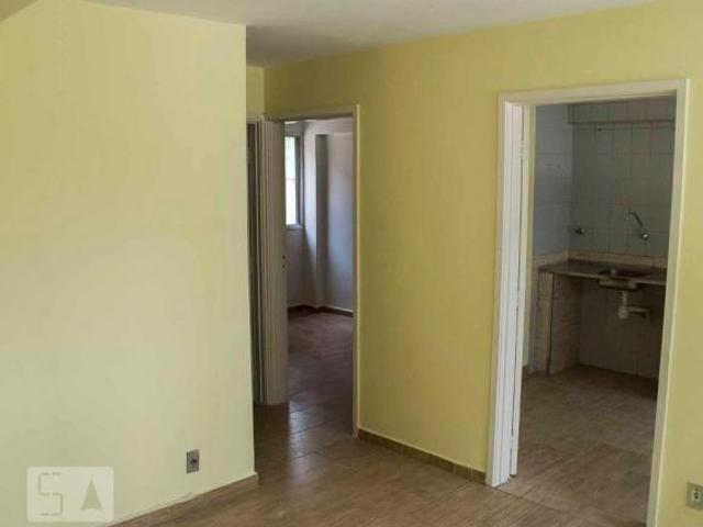 Apartamento à Venda Centro, 2 Quartos, 49 m2