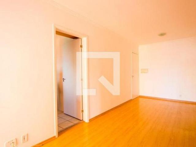 Apartamento à Venda Centro, 2 Quartos, 49 m2