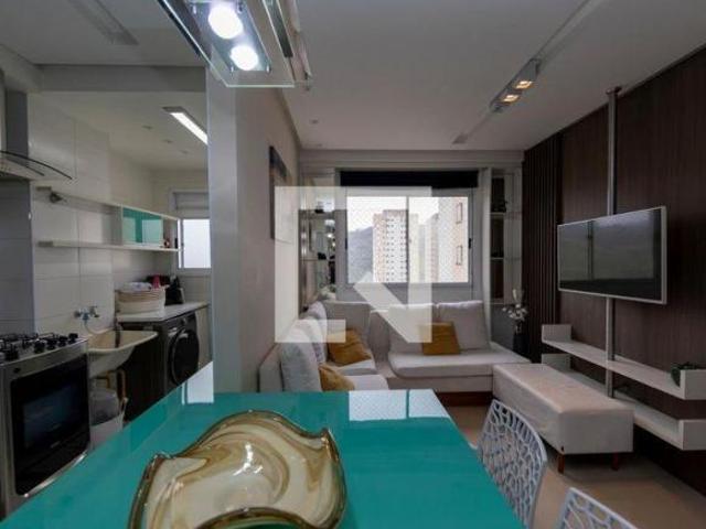 Apartamento à Venda Centro, 2 Quartos, 50 m2
