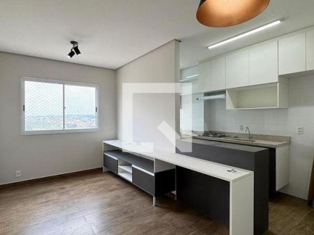 Apartamento à Venda Centro, 2 Quartos, 50 m2