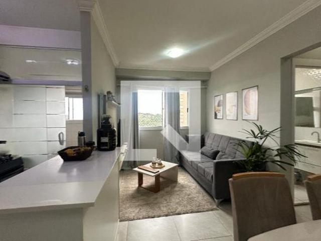 Apartamento à Venda Centro, 2 Quartos, 51 m2