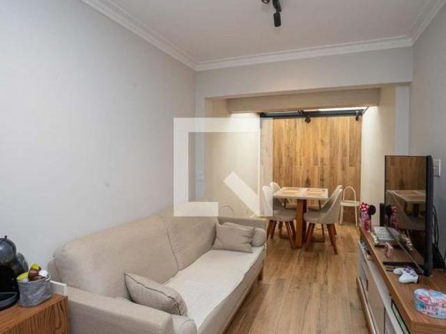 Apartamento à Venda Centro, 2 Quartos, 51 m2